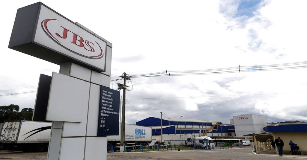Em meio a pandemia e crise global, a JBS abre 3 mil vagas de emprego no ...