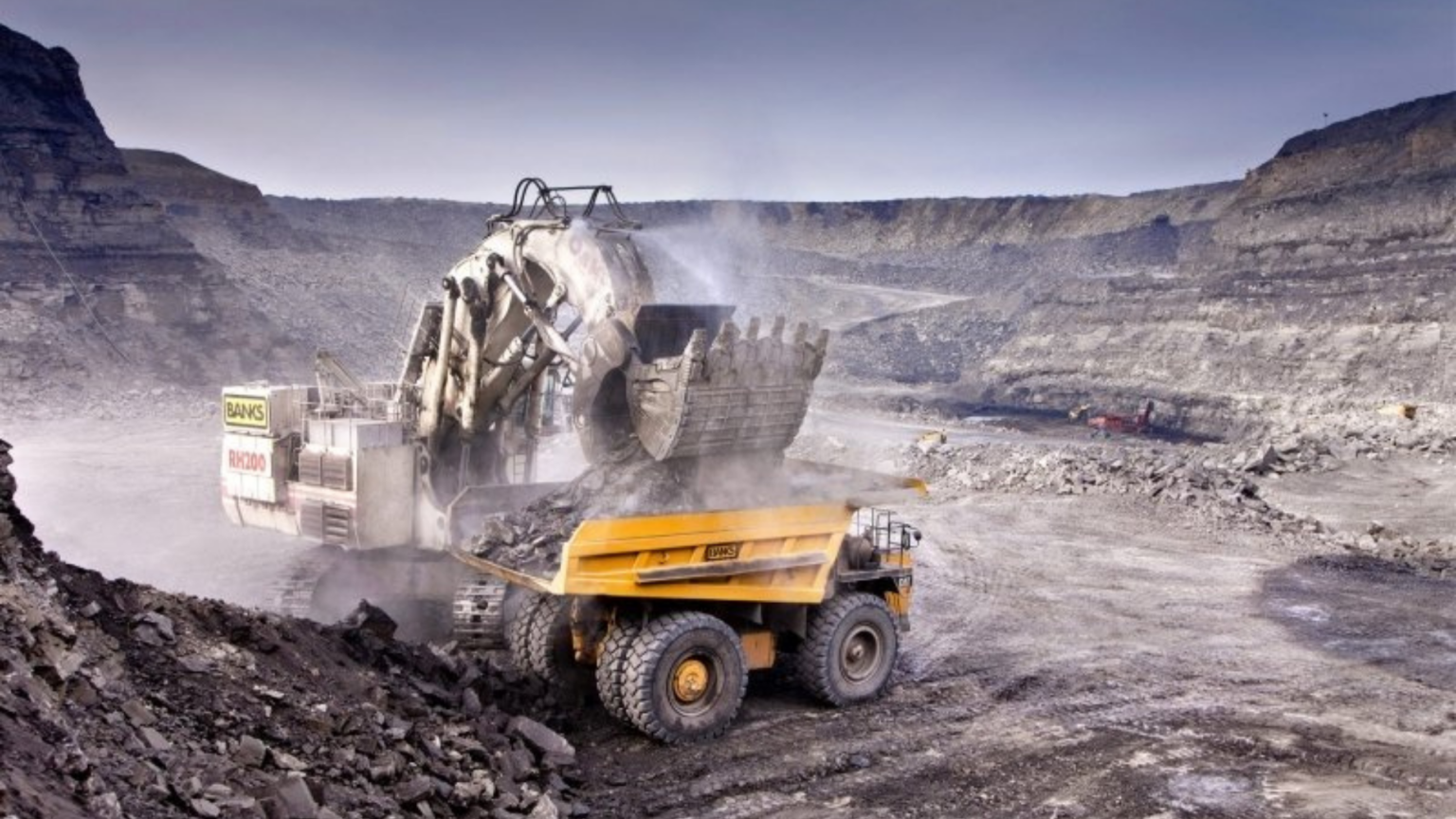 Mineração - Bahia, Minas Gerais e Pará devem receber investimentos de ...
