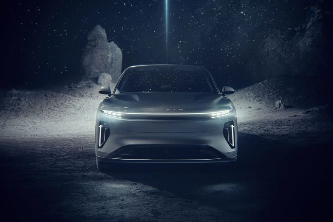 Lucid Motors divulga seu primeiro SUV elétrico com mais de 800 km de ...