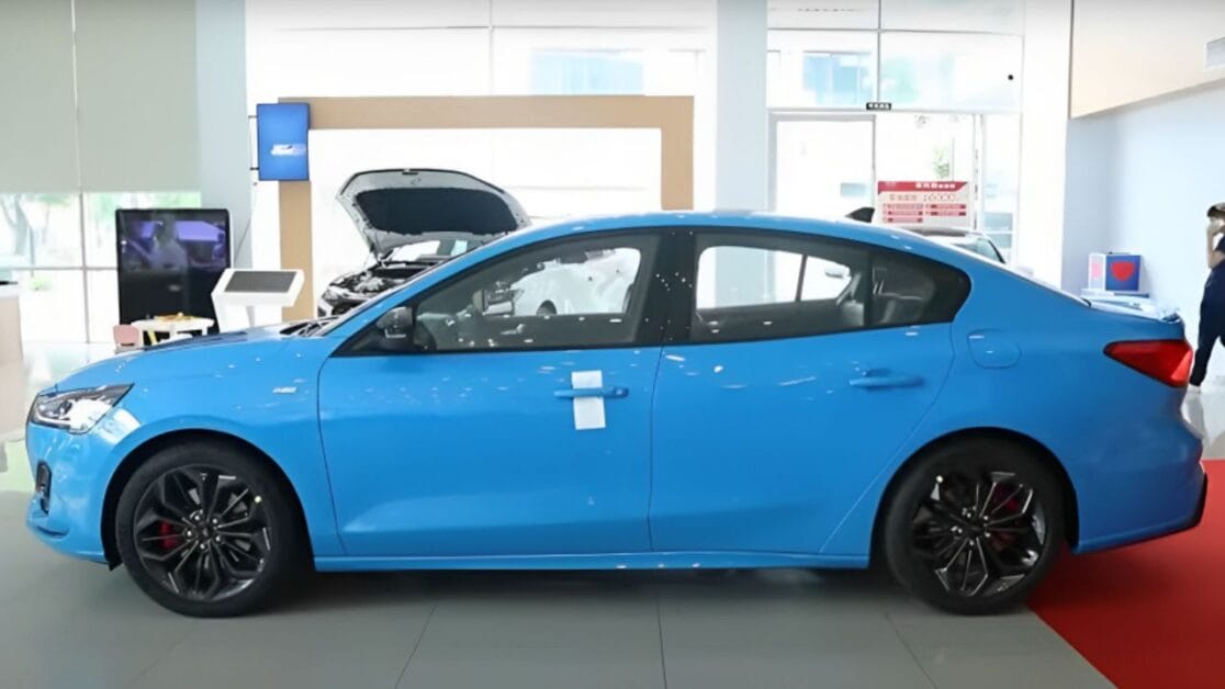 Com design espetacular e tecnologia avançada, o novo Ford Focus 2024 ...