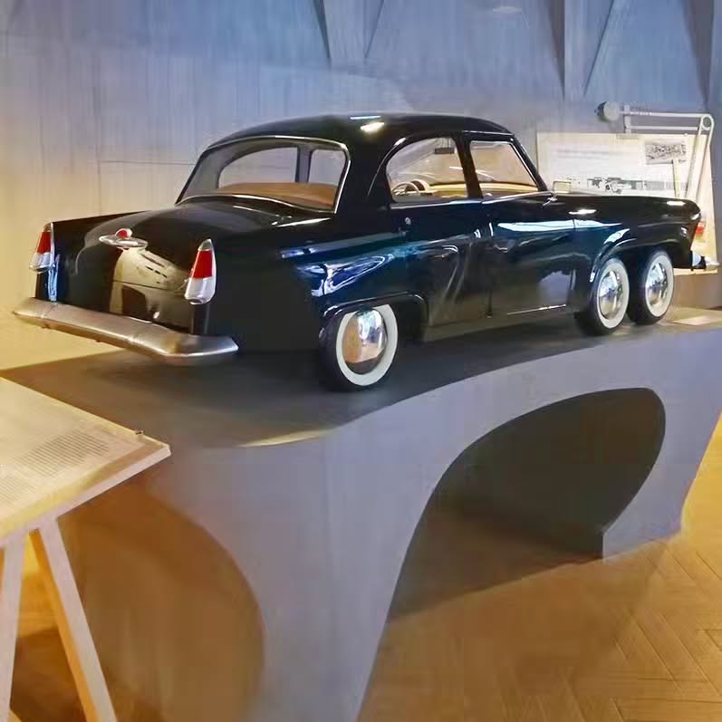União Soviética construiu um carro movido a energia nuclear? Poderia ...