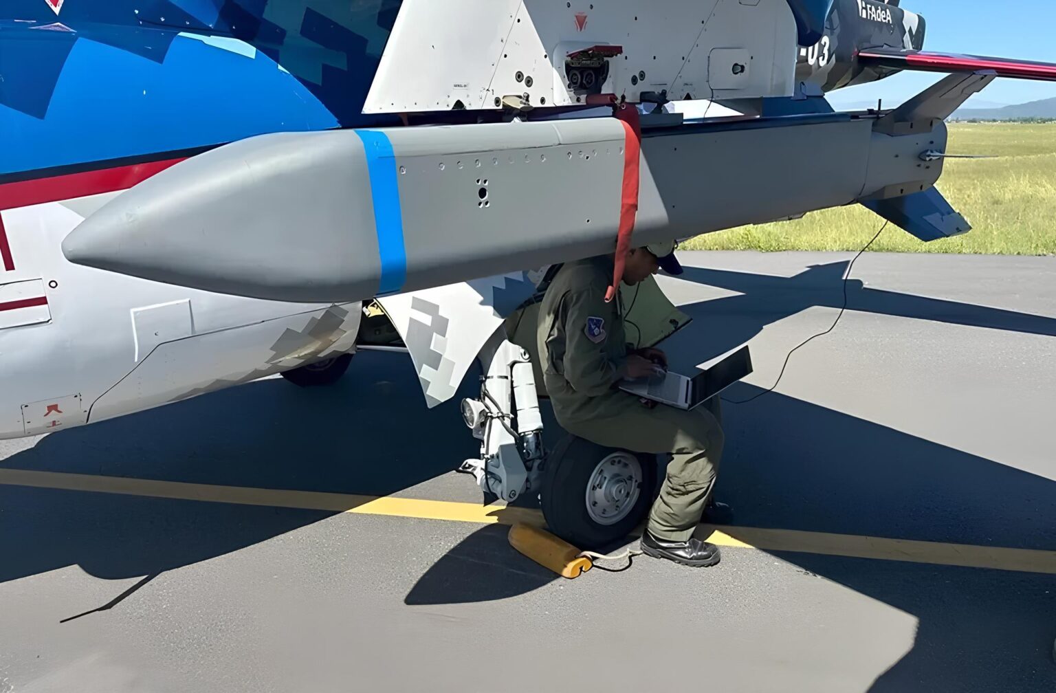 Argentina surpreende o mundo! Força Aérea reinventa a bomba planadora ...