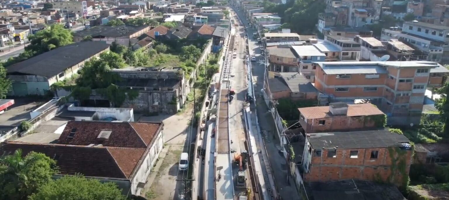 Começou a construção do maior VLT já feito no Brasil; linha de teste ...