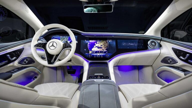 5 carros mais bonitos por dentro em 2025: Com luxo e tecnologia, os ...
