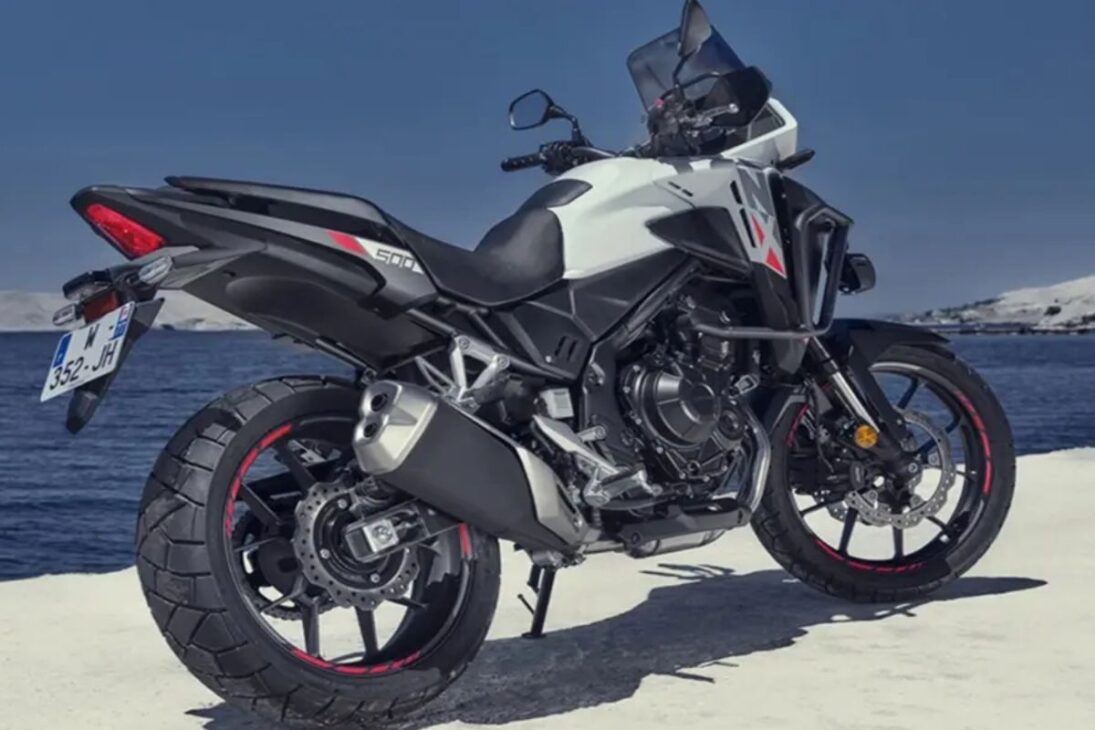 A Honda Falcon NX4 400 2025 resgata legado de 1999: versátil ...