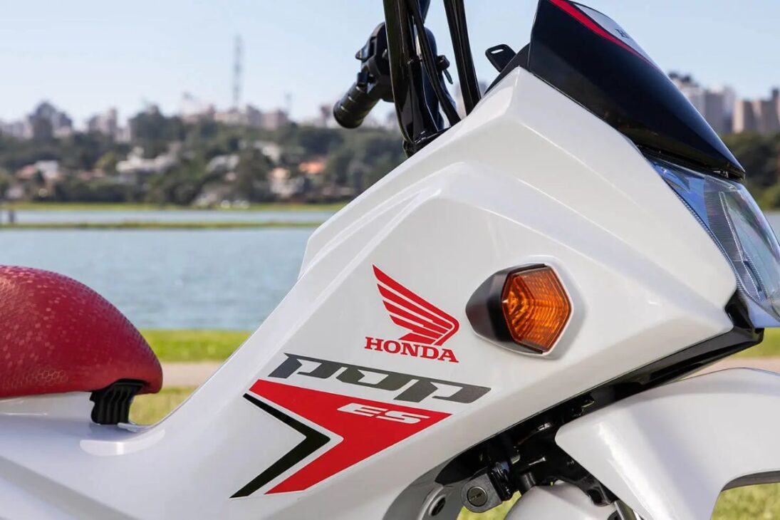 Honda Pop 110i ES 2026 custa só R$ 10.080, roda 49,1 km/l e ameaça ...