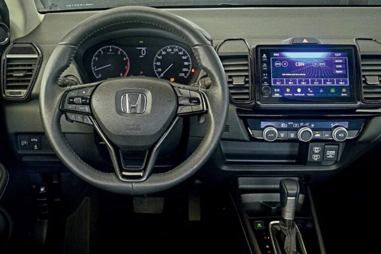 A versão EXL 2025 do Honda City Sedan ganhou freio de estacionamento ...