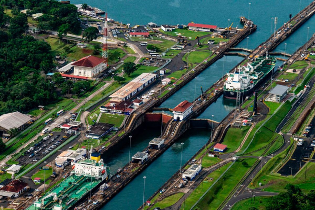 Canal do Panamá inicia disputa bilionária entre gigantes como Exxon ...