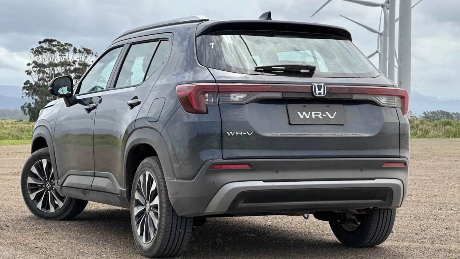 Honda lança modelo maior que o HR-V, com 458 litros de porta-malas, 22 ...