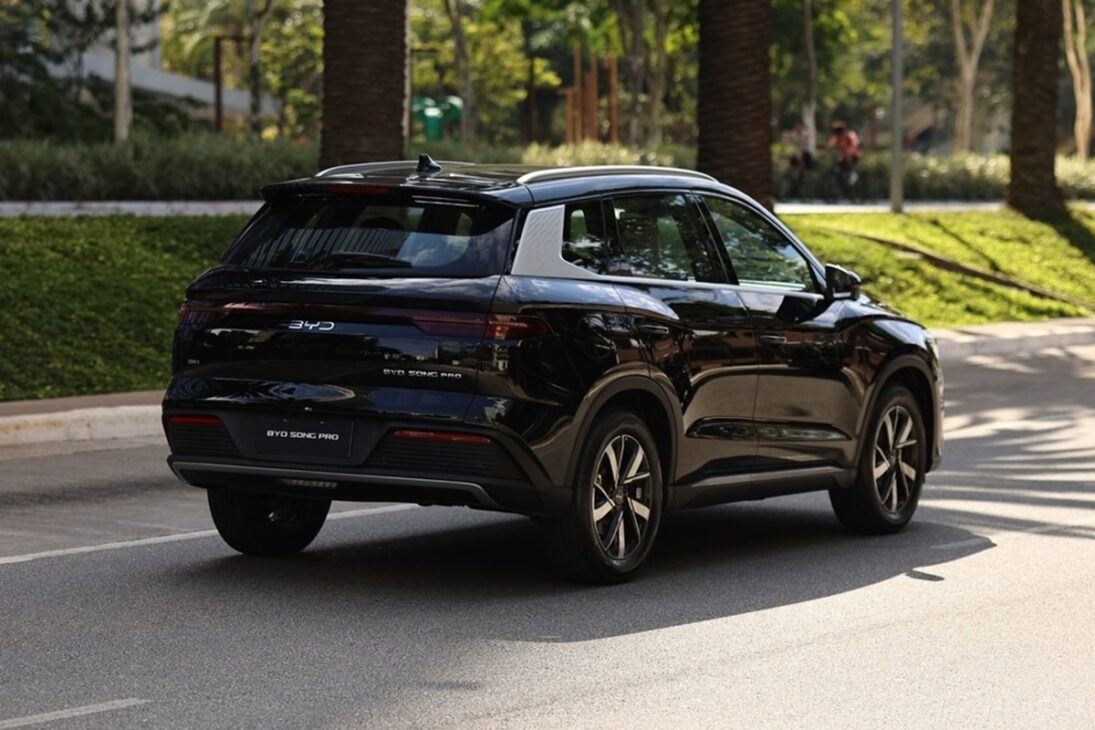 Com 235 cv, BYD Song Pro é mais potente, mas Creta 1.6 TGDi vence na ...