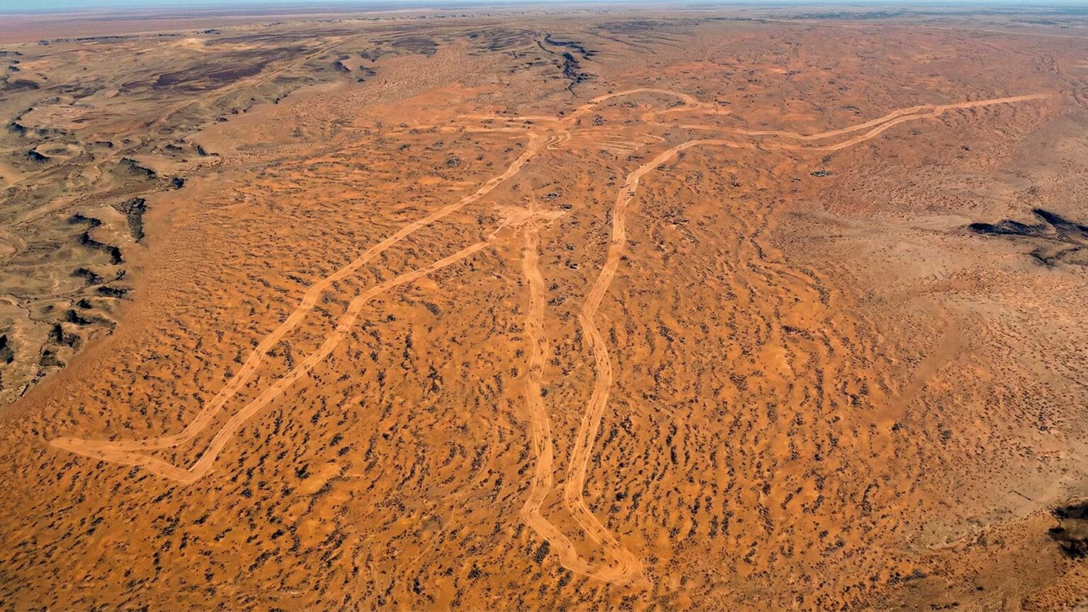 Mistério no deserto segue sem resposta, o Homem de Marree, geoglifo de ...