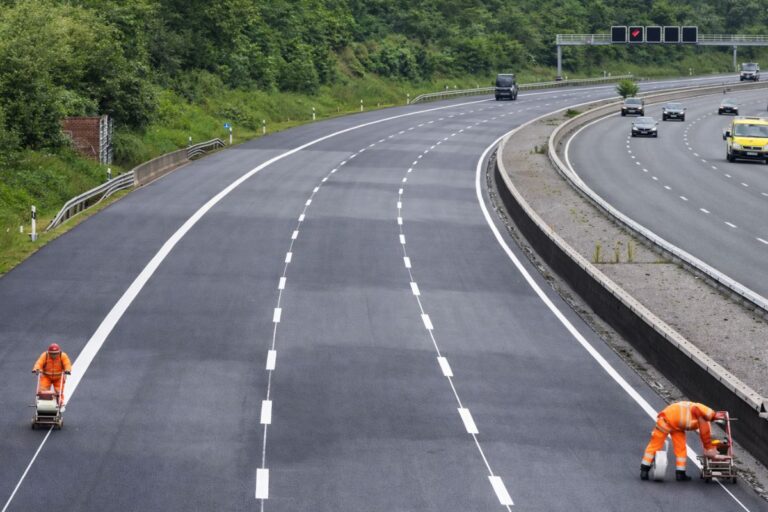 Sem limite de velocidade, Autobahn alemã usa engenharia extrema ...