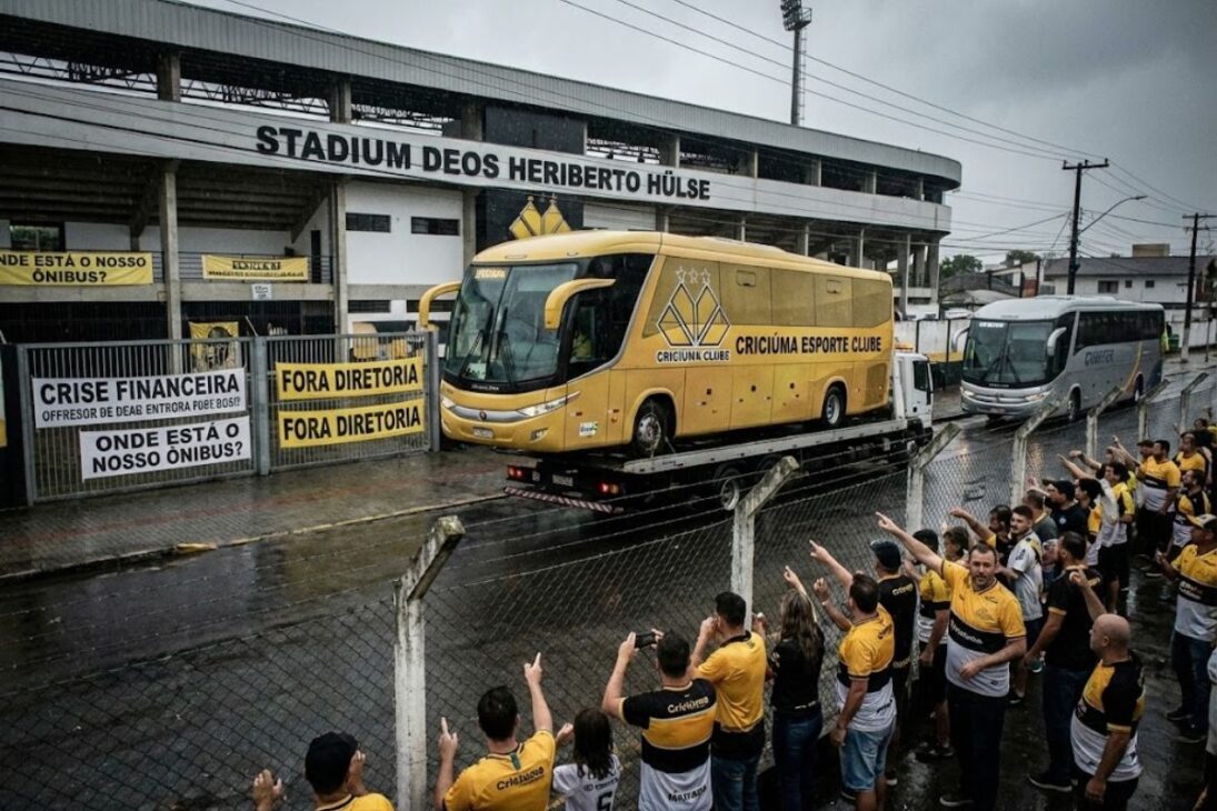 Crise aperta e time da série B vende ônibus próprio por falta de caixa ...