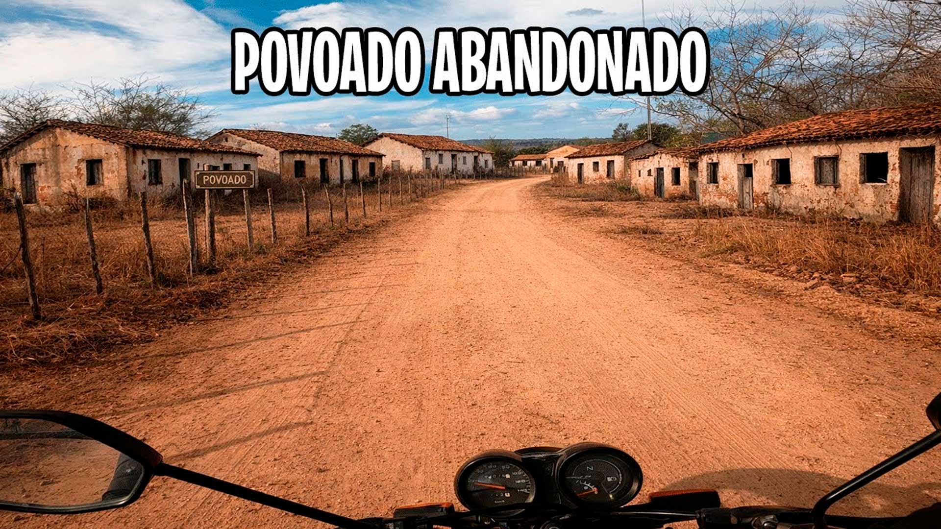 Dezenas de casas em ruínas revelam o colapso silencioso de comunidades ...