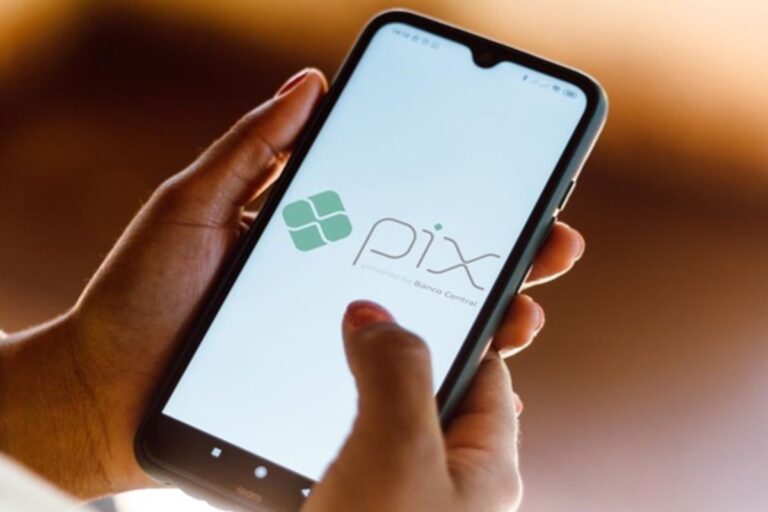 Nova regra do Pix já vale e pode “travar” seu limite em caso de ...