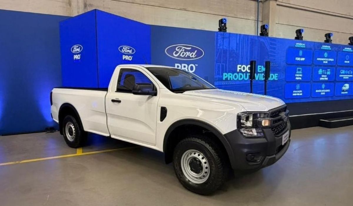 Ford Ranger estreia versões “trabalhadoras” no Brasil: cabine simples ...