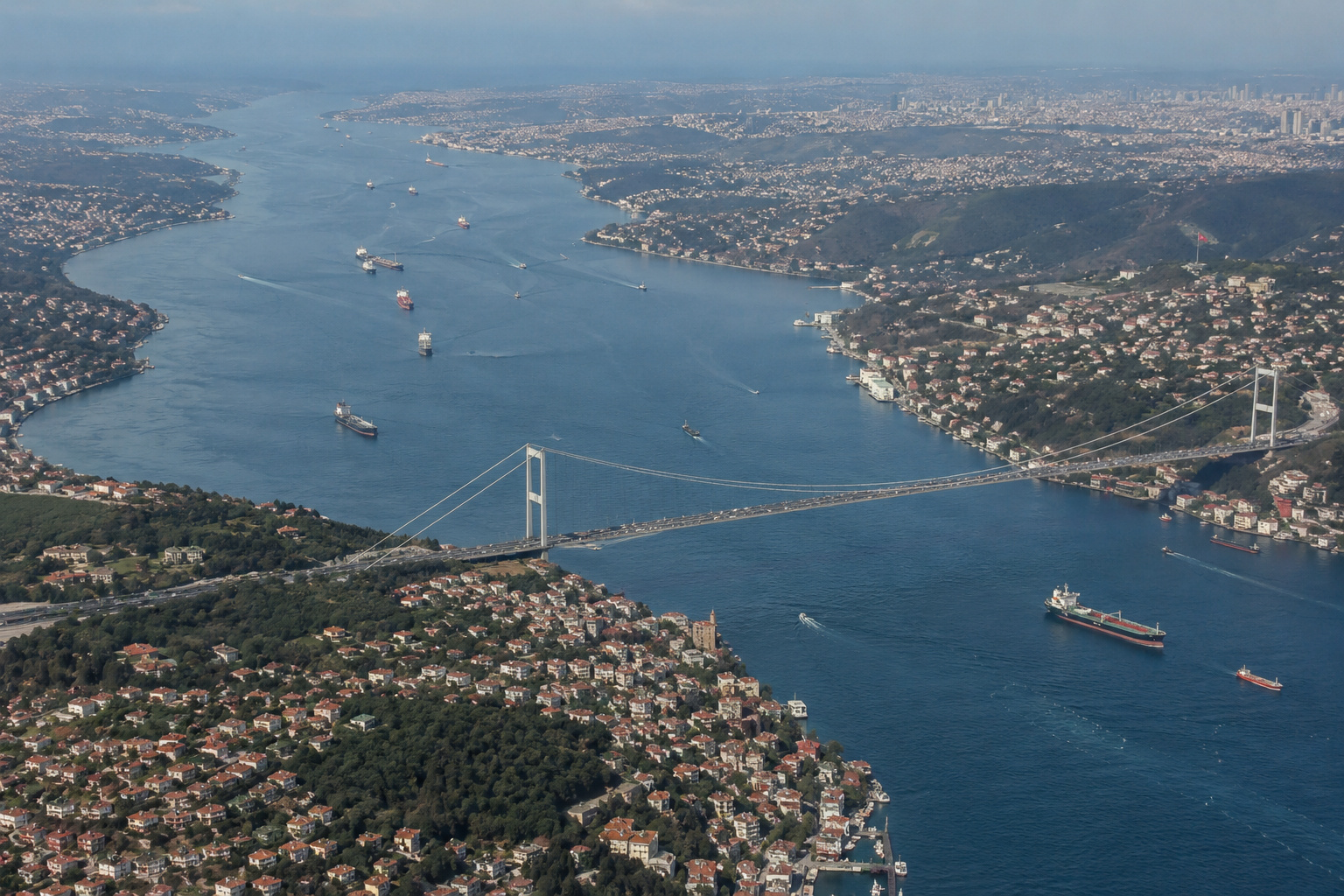Turquia prepara “atalho” bilionário no Mar Negro para desafogar o ...